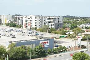 Hotel Quest Chermside, Chermside, Australia - Lowest Rate Guaranteed!