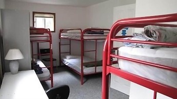 Hotel Ottawa Backpackers Inn, Ottawa, Canada - Lowest Rate Guaranteed!
