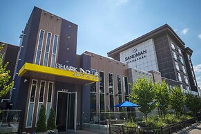 Sandman Signature Kamloops Hotel, Kamloops, Canada - Lowest Rate ...