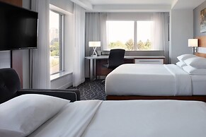Delta Hotels by Marriott Waterloo, Waterloo, Canada - Lowest Rate ...